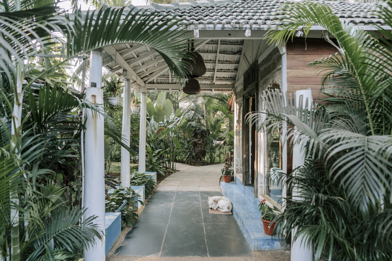 Home | Leela Cottages